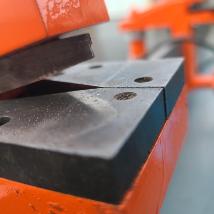 U14571 Lockformer speed notch - Benoit Sheet Metal Equipment