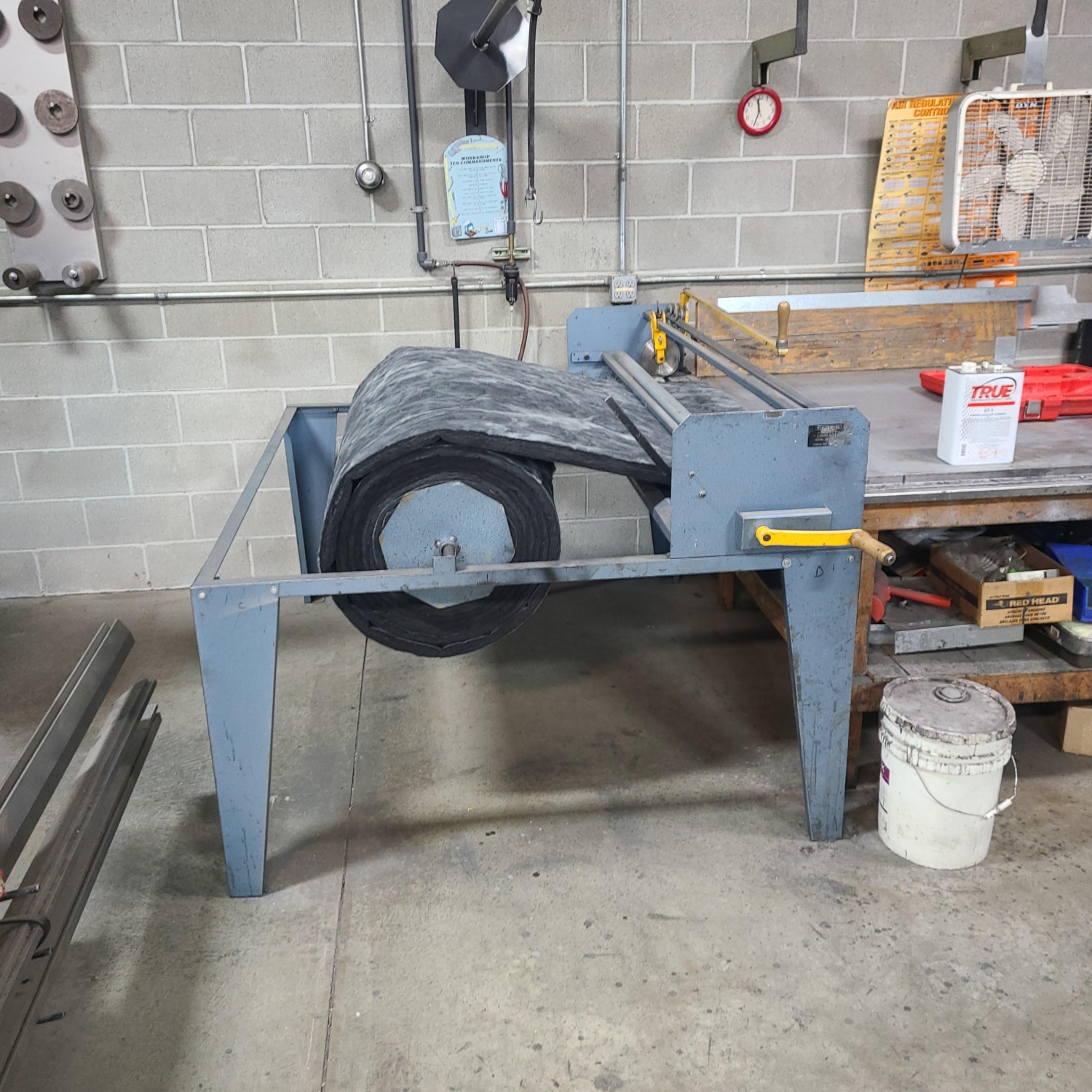 U14719C Used Lockformer liner sizer with layout table - Benoit Sheet ...